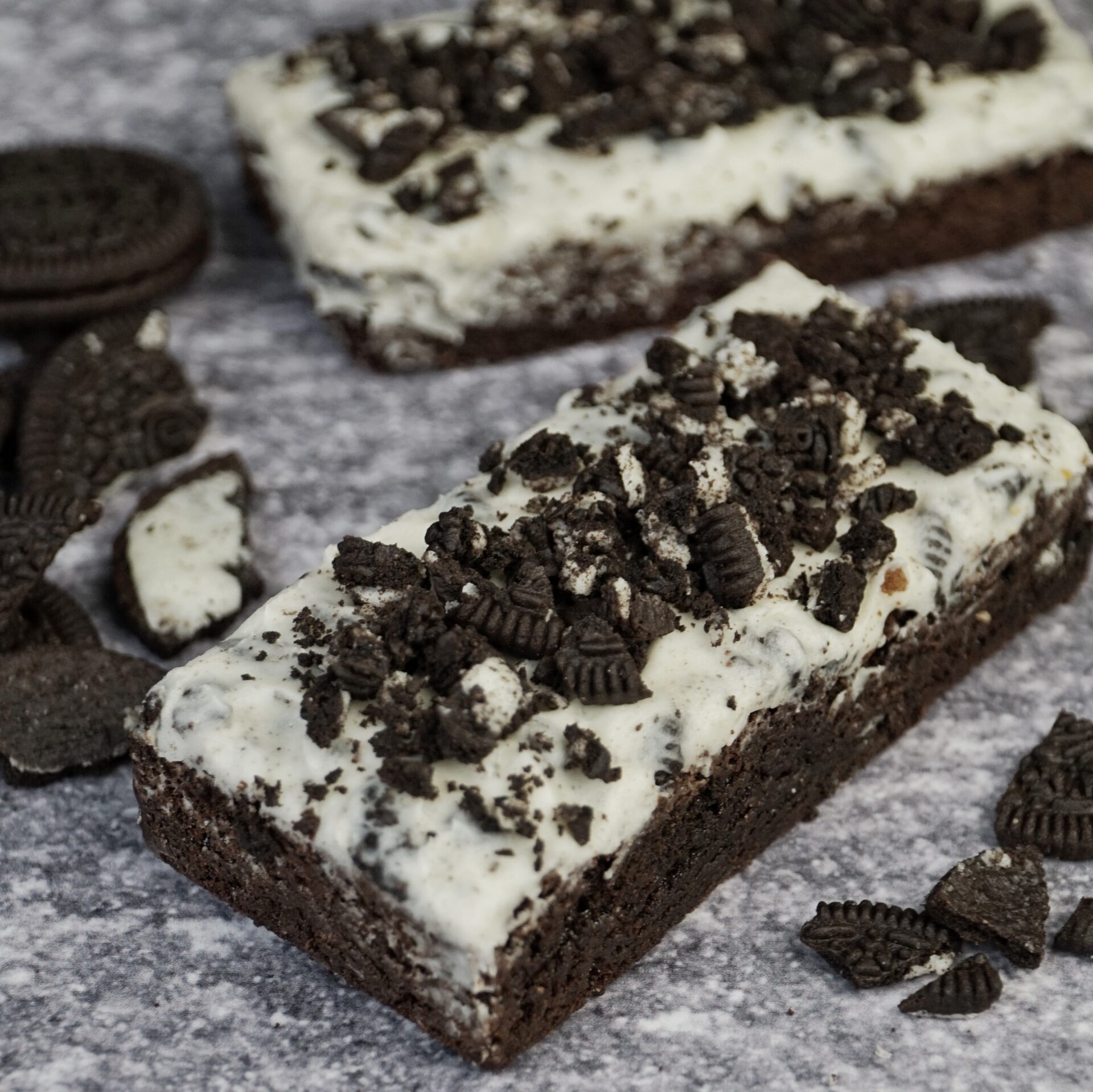 Brownies Unlimited: Bigger, Fudgier Premium Brownies | MommyErikaJane.com